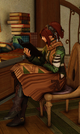 Moonward Bookworm | Eorzea Collection