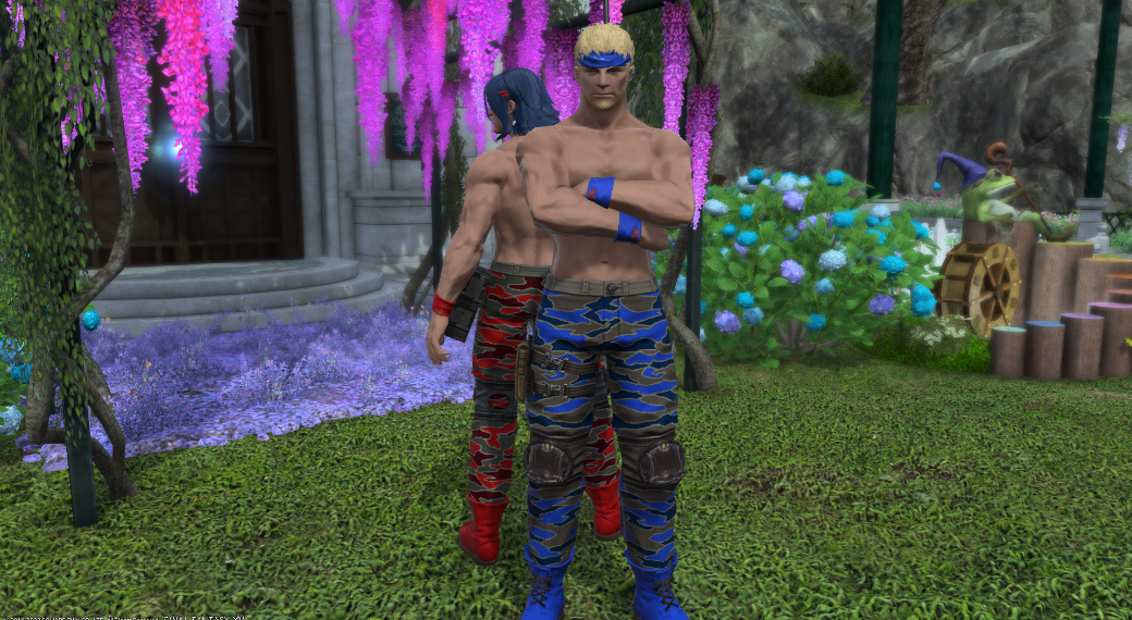 Contra Bill and Lance character sprites cosplay | Eorzea Collection