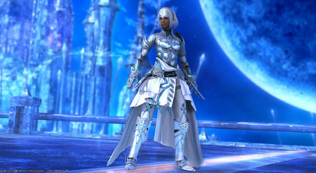 Moonveiled Envoy | Eorzea Collection