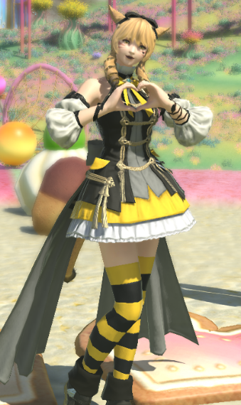 Queen Honey Bee Idol | Eorzea Collection