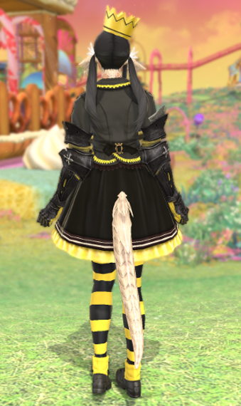 Queen 2 Bee | Eorzea Collection