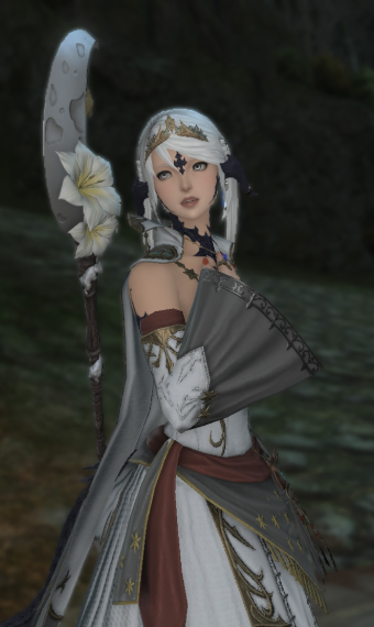 Moonlit Queen | Eorzea Collection
