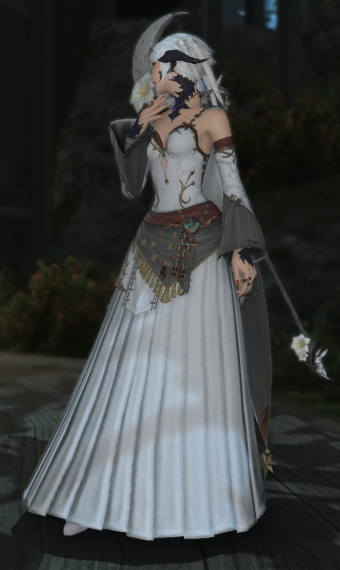 Moonlit Queen | Eorzea Collection