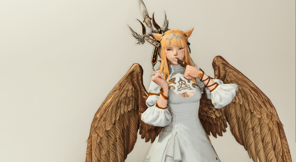 Golden Seraph | Eorzea Collection
