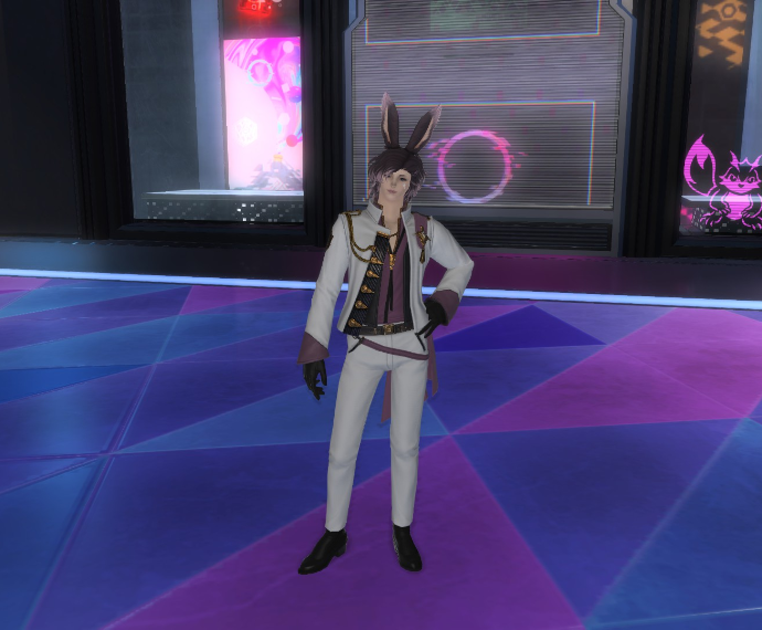 Purple and white idol | Eorzea Collection