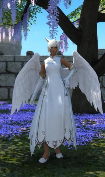 Elegant in white. | Eorzea Collection