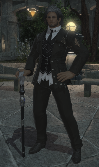 Renoir Cosplay from Clair Oscure: Expedition 33 | Eorzea Collection