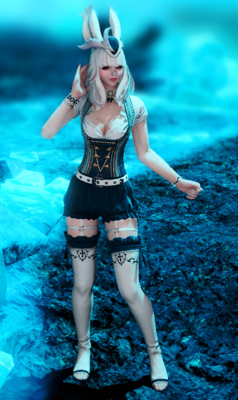 Blue Crystals - Classy and Cute | Eorzea Collection