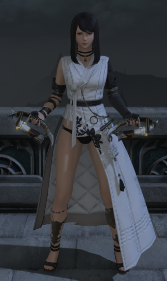 Lady Errant (White) | Eorzea Collection