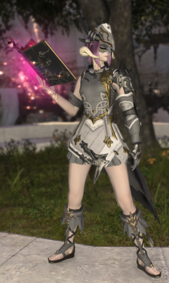 Slate Gray Summoner | Eorzea Collection